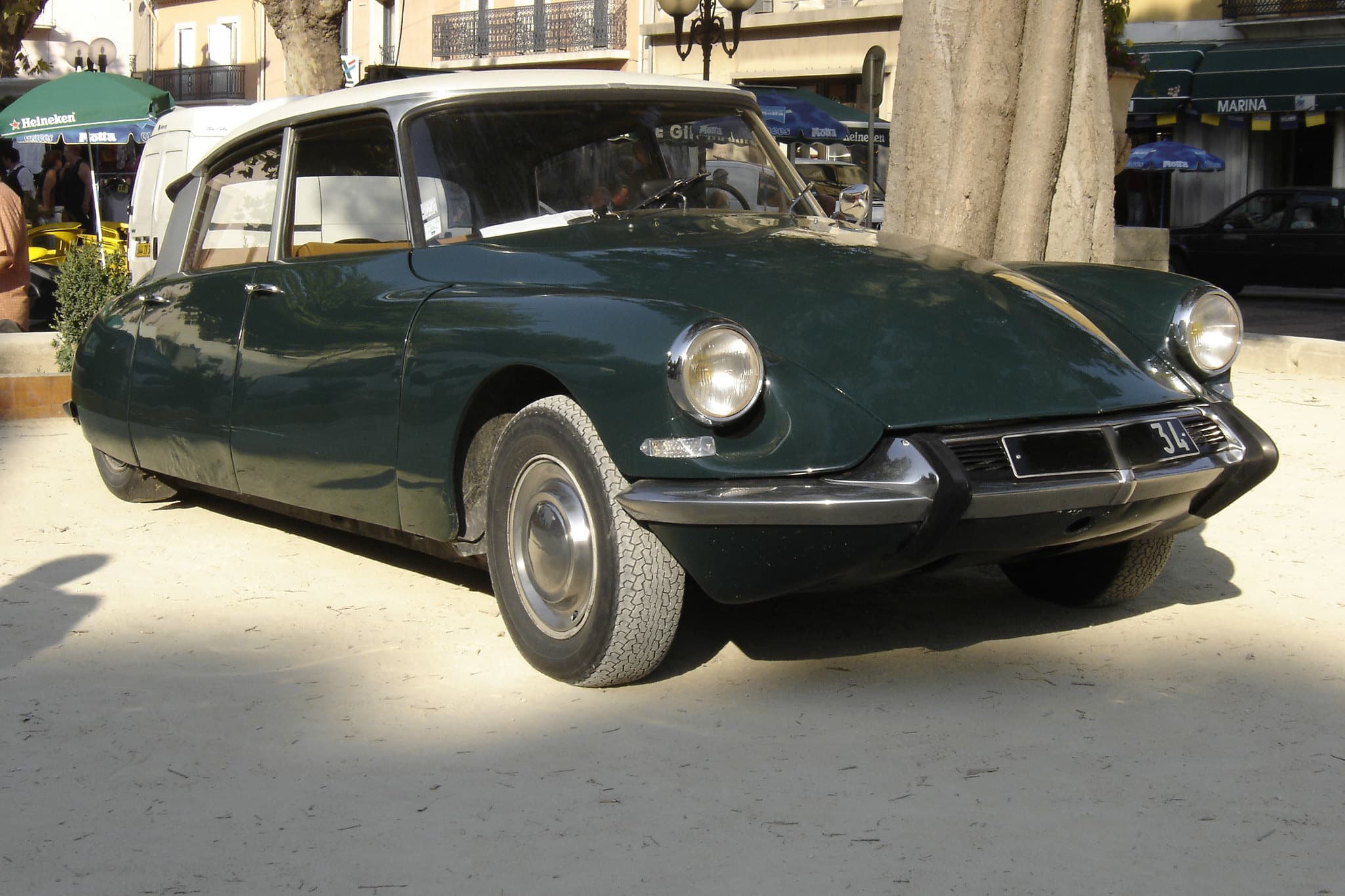Citroen DS for auction sale - Piston Addict