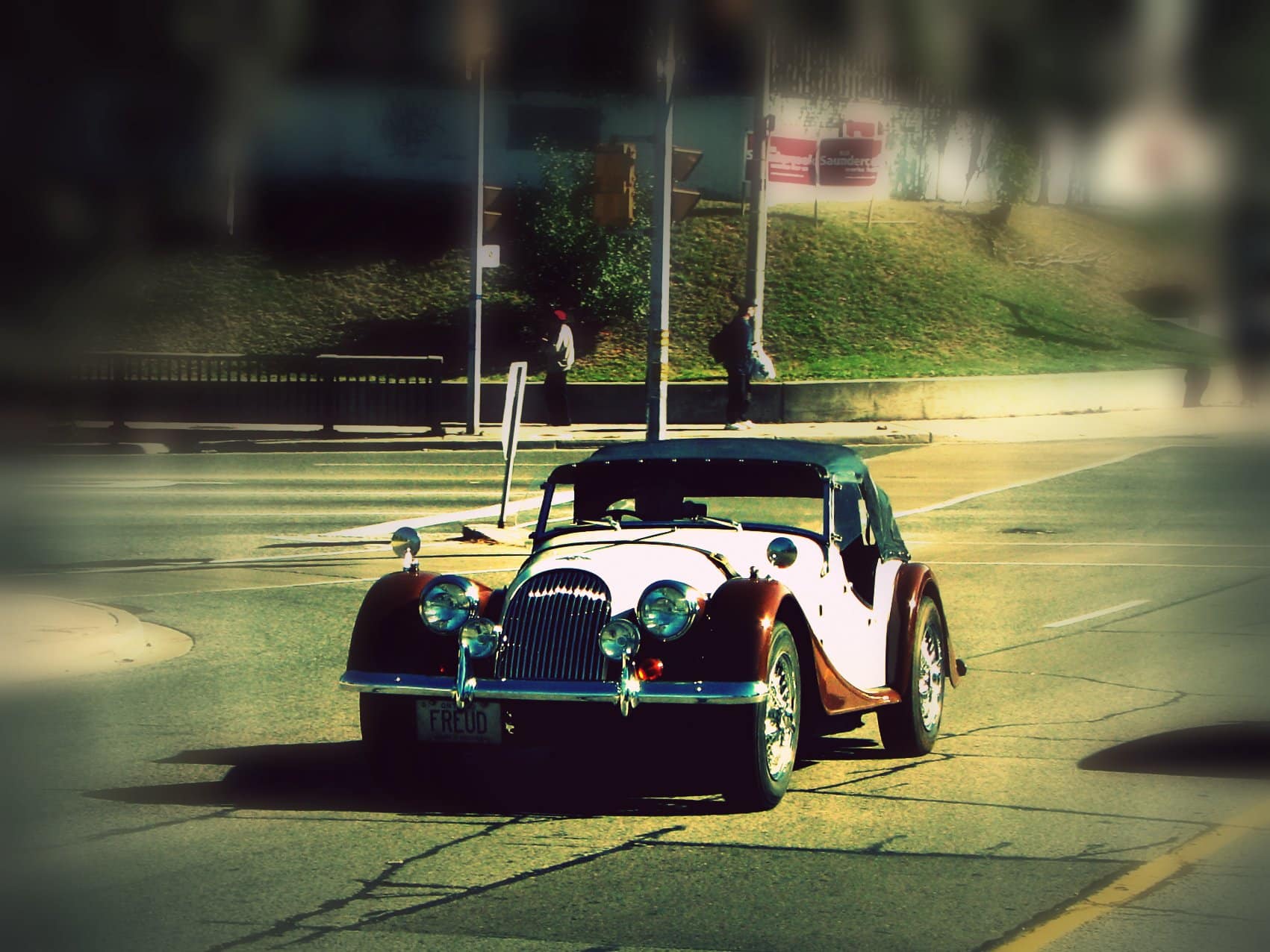 Morgan +4 en subasta - nombre del Piston Addict