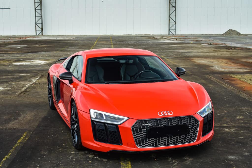 Audi R8 V10 Red Dynamite auction - Piston Addict