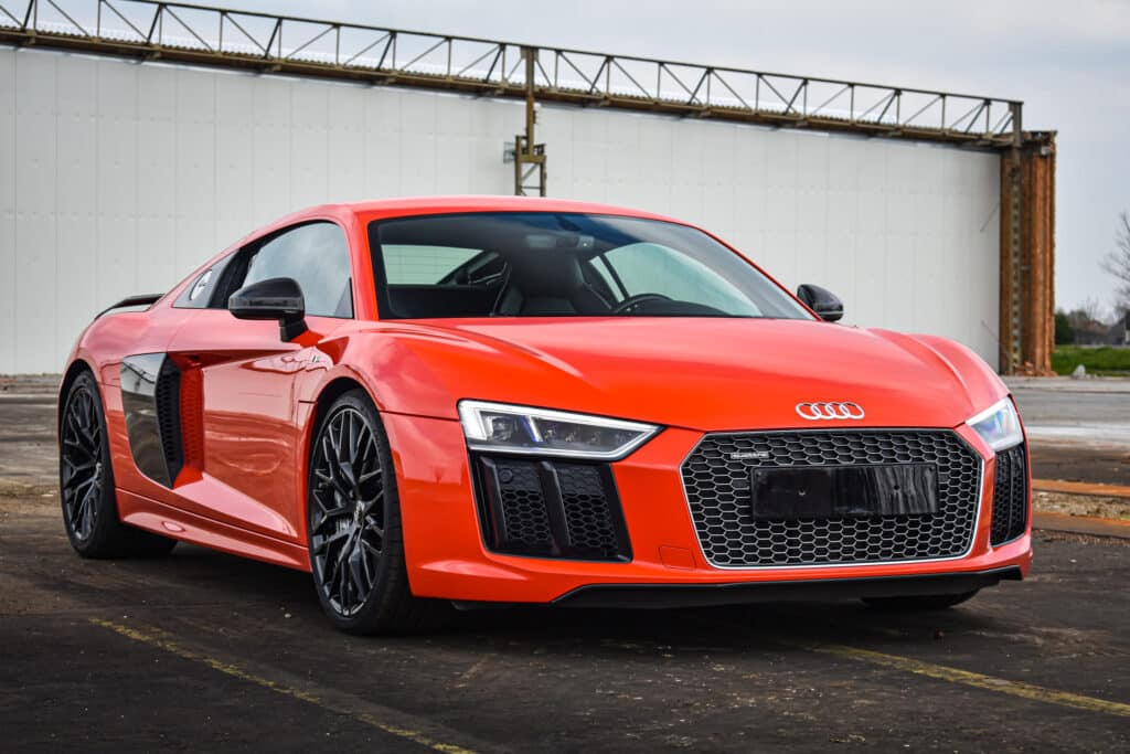 Audi R8 V10 Red Dynamite auction - Piston Addict